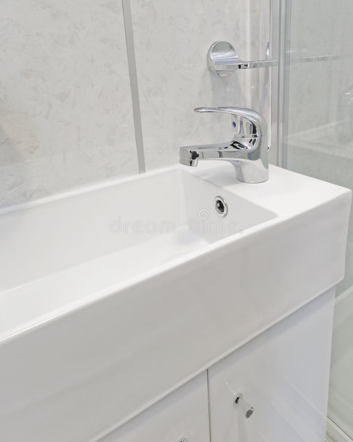 Ceramic hand wash basin stock image. Image of basin, handle - 11641339