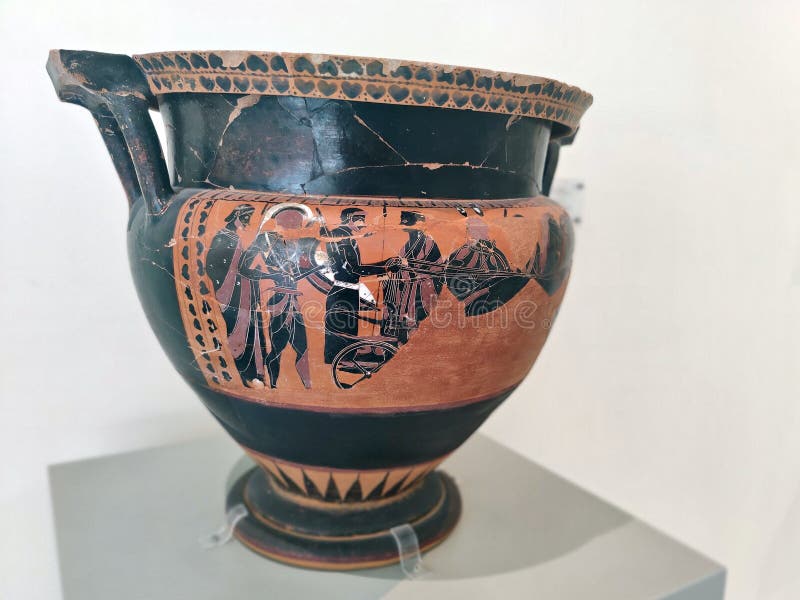 Ceramic objects editorial photography. Image of clay - 298570582