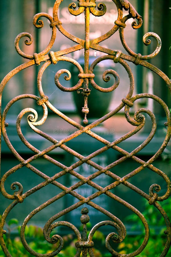 Cerca imagen de archivo. Imagen de vendimia, entrada - 16949787