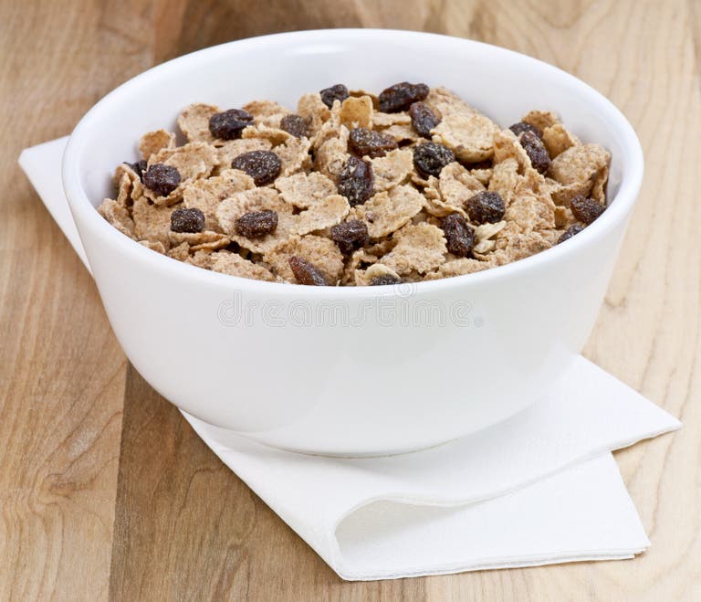 Cereales y pasas foto de archivo. Imagen de alimento - 18616380