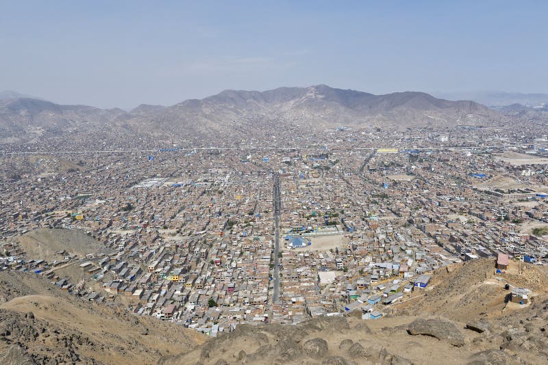 Cerros de Lima stock foto. Image of invasies, wildgroei - 161971490