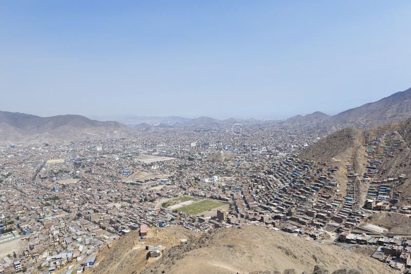 Cerros de Lima stock photo. Image of invasions, sprawl - 161971490
