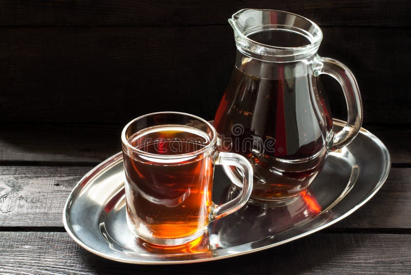 Cerveza De Centeno Rusa Tradicional De La Bebida Foto de archivo ...