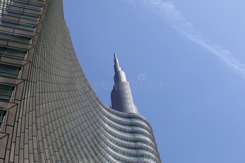 Cesar Pelli tower in Milan stock photo. Image of luxury - 53028262