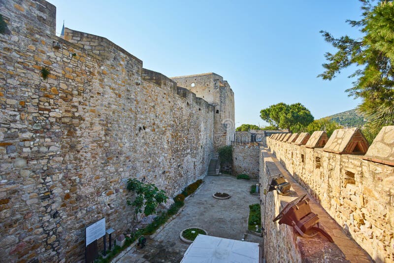Cesme Castle in the Mediterranean Port of Cesme Stock Photo - Image of ...