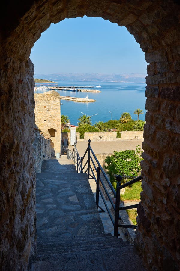 Cesme Castle in the Mediterranean Port of Cesme Stock Image - Image of ...
