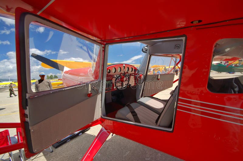 Cessna 140 cockpit stock photo. Image of airshow, airplane - 901350