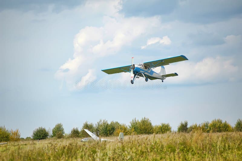 Cessna editorial photo. Image of engine, travel, wheels - 44336791