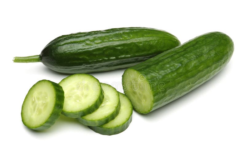 Cetrioli E Fette Dei Cetrioli Fotografia Stock - Immagine di raccolto ...
