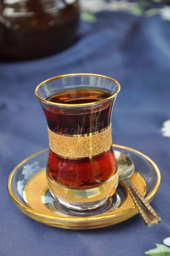 Chá turco foto de stock. Imagem de tradicional, completamente - 9512944