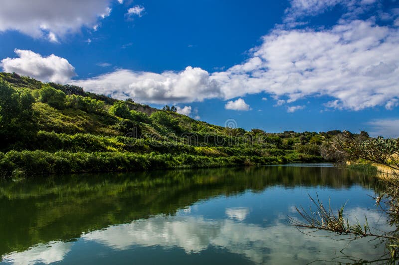 Chadwick Lakes - Malta fotografia stock. Immagine di mediterraneo ...