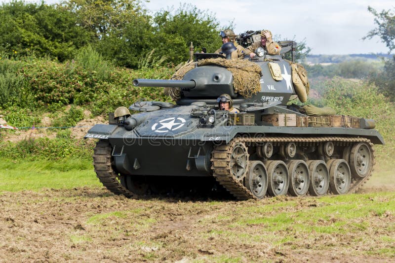 Chaffee Tank E Squadra Leggeri Americani Fotografia Editoriale ...