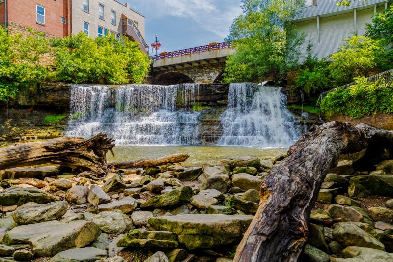 Chagrin Falls, Ohio stock photo. Image of village, cuyahoga - 101483936