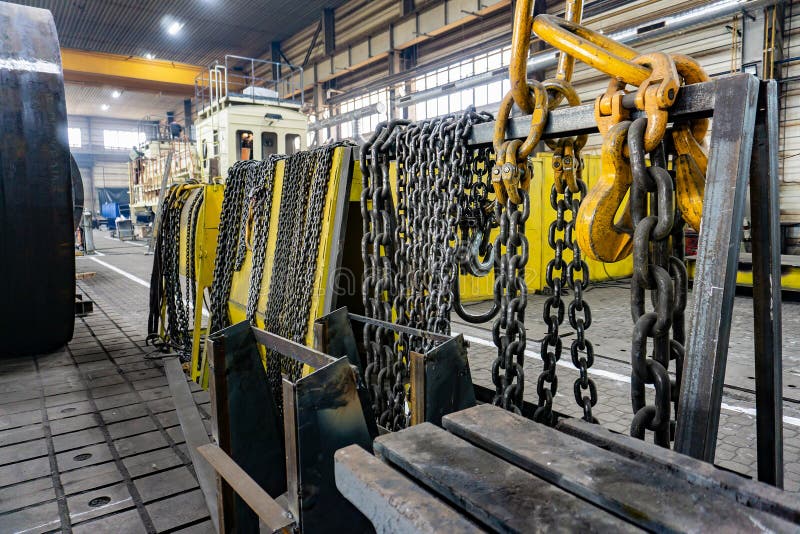 Chain for the Crane on the Rack, Cargo Slings for Lifting Goods Stock ...
