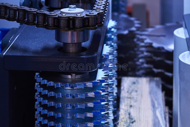 Chain Drive and Cutter for Processing Flat Surfaces of Wood in a ...