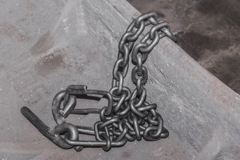 Chain Iron Lifting Tool Mechanism and Equipment Stock Photo - Image of ...