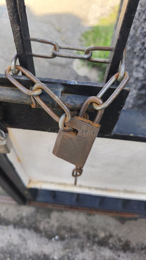 Chain Link Fence Using Rusty Lock Stock Image - Image of rusty, chain ...