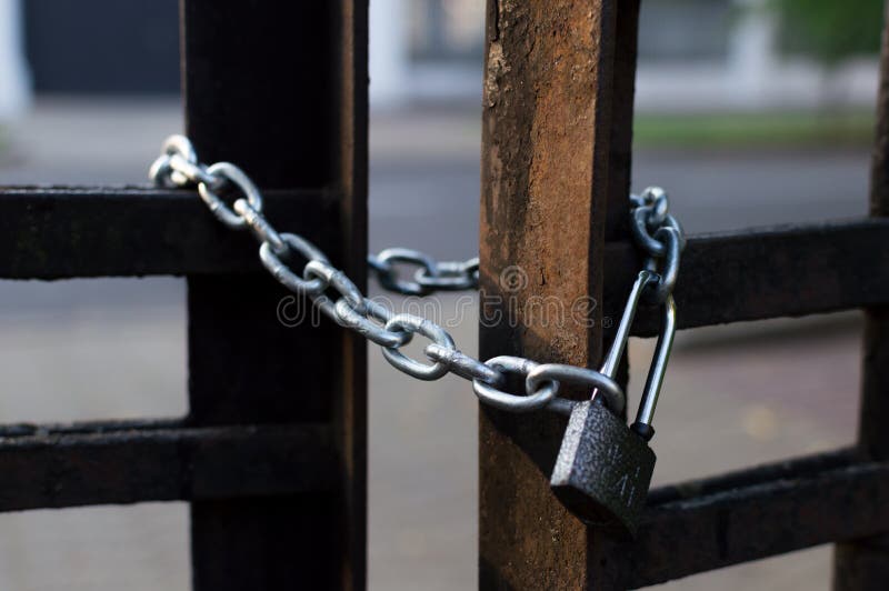 Chain and Lock on the Iron Fence. Closeup View. Sharp Mid Part O Stock ...