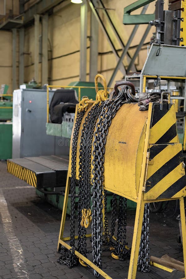 Chain for the Crane on the Rack, Cargo Slings for Lifting Goods Stock ...