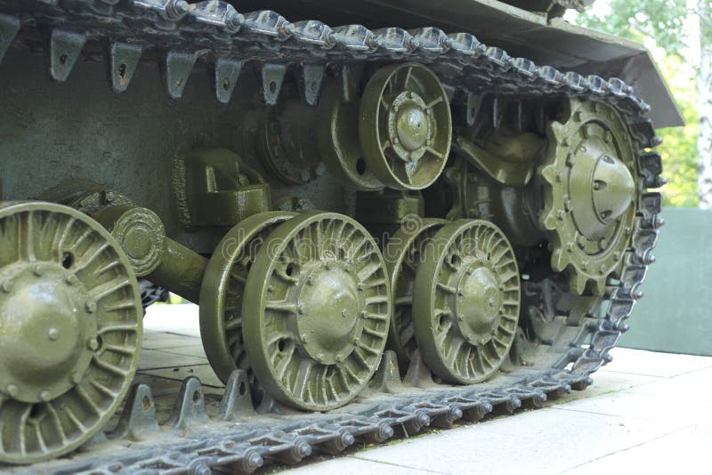 Chain tracks stock image. Image of outdoors, green, artillery - 81910839