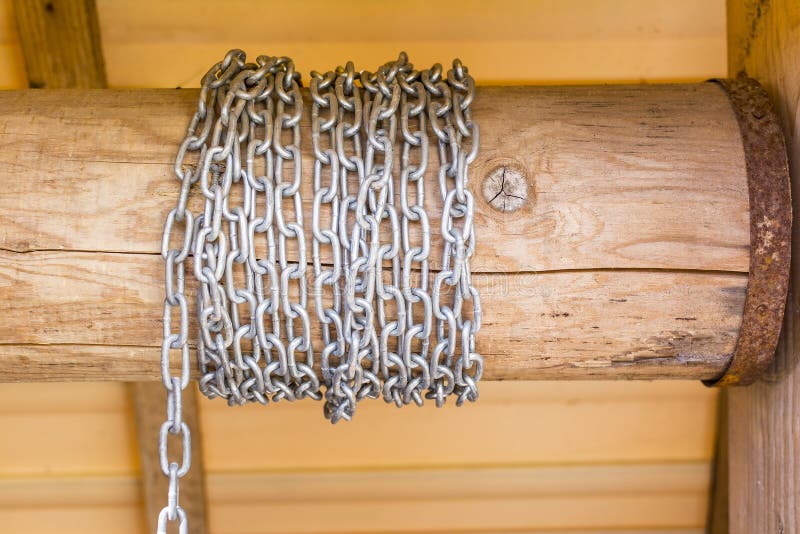 Well chain. stock image. Image of strength, pulley, industrial - 69566547