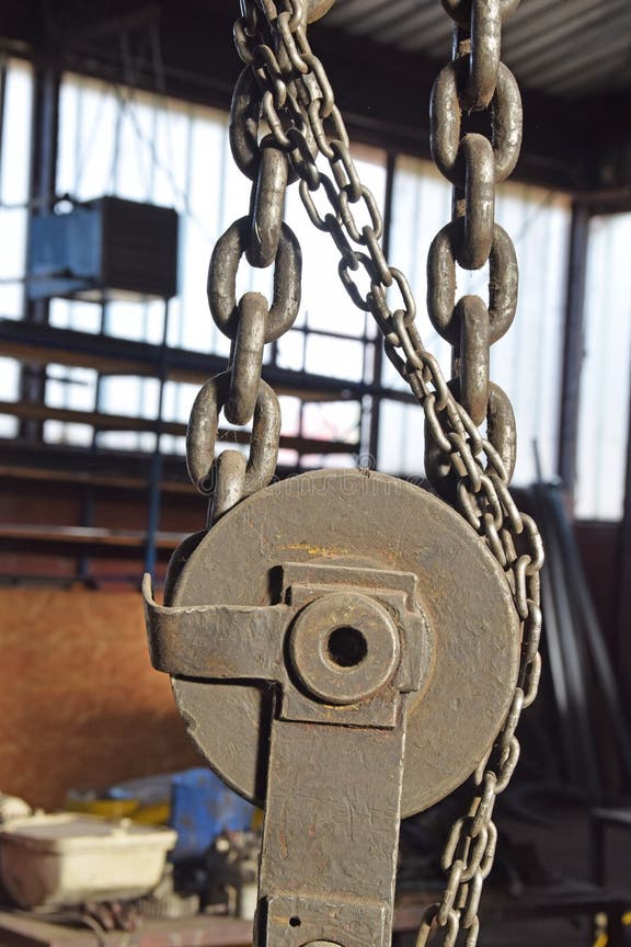 The chains, pulleys stock image. Image of heavy, iron - 82111157