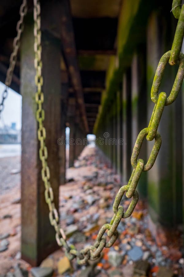 Chains Thames Embankment Stock Photos - Free & Royalty-Free Stock ...