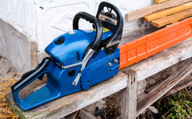 Chainsaw Side View Stock Photos - Free & Royalty-Free Stock Photos from ...