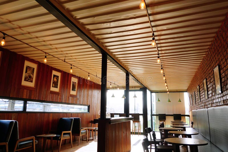 Empty coffee shop editorial photography. Image of modern - 159281067