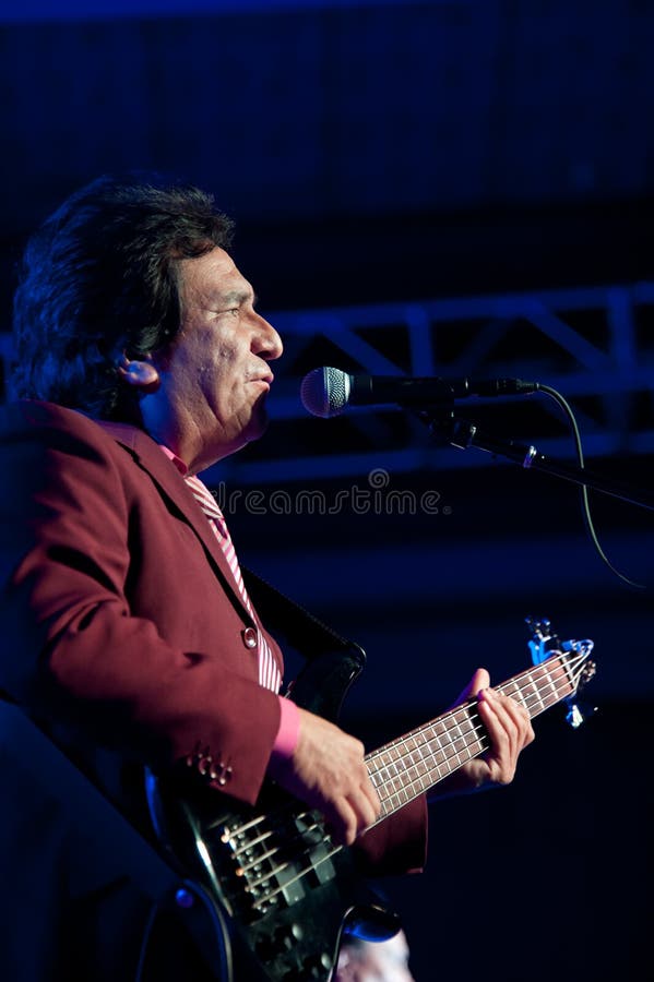 Chall editorial image. Image of music, cisneros, band - 23206025