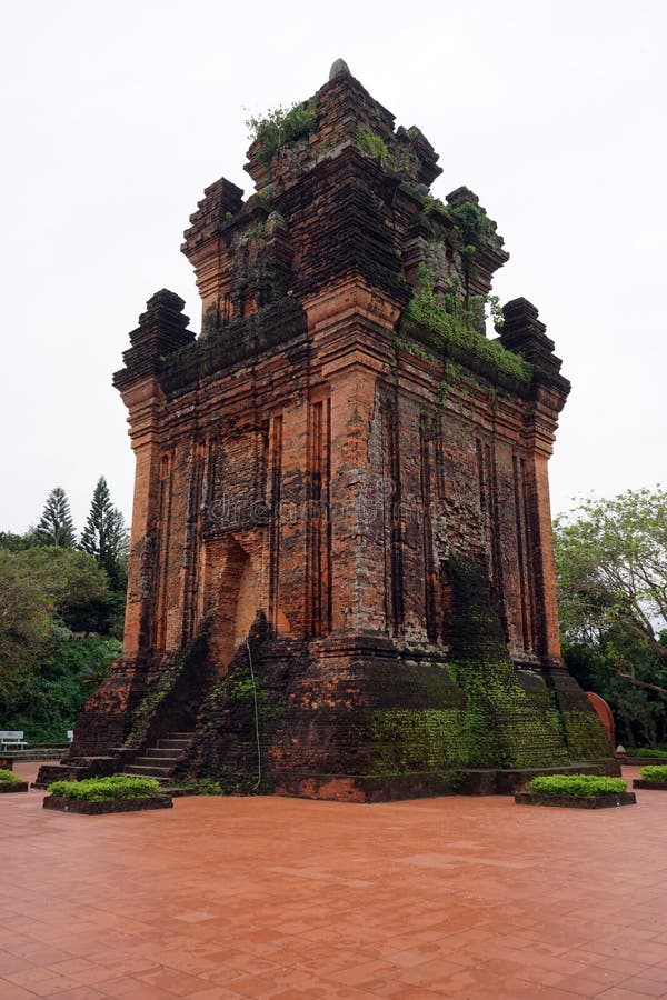 Cham Tower on Nhan Mountain Editorial Photo - Image of tree, temple ...
