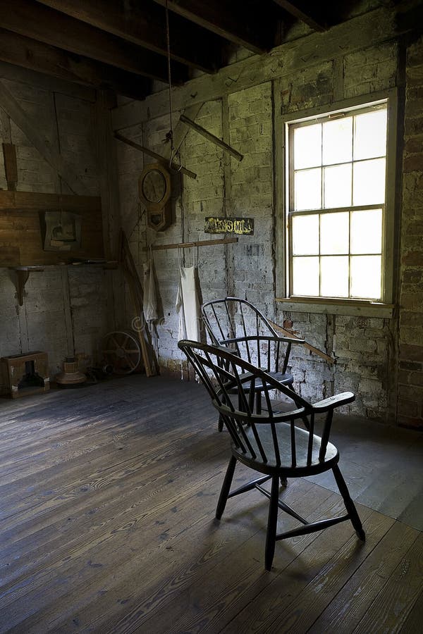 Chambre rustique de ferme image stock. Image du antique - 10797485