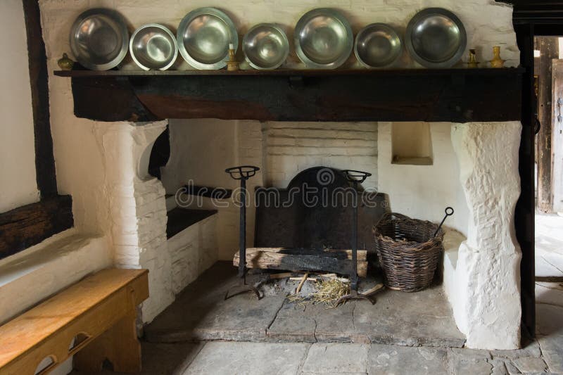 Chaminé antiga foto de stock. Imagem de obsoleto, envelhecido - 31657464