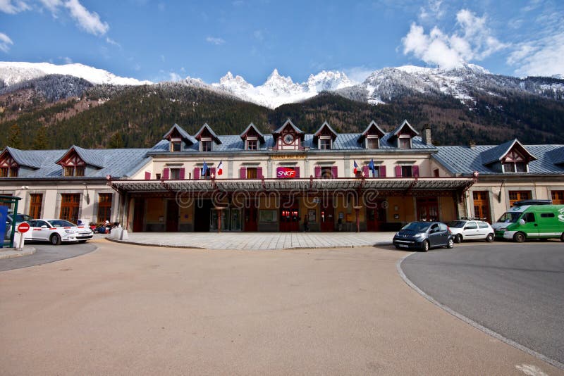 Chamonix Mont Blanc Train Station Editorial Photography - Image of land ...