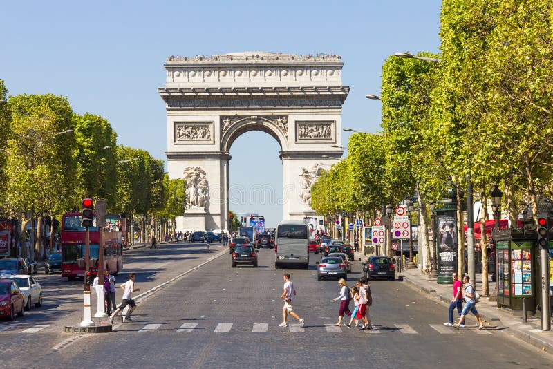 Champs-Élysées, Parijs redactionele stock afbeelding. Image of ...