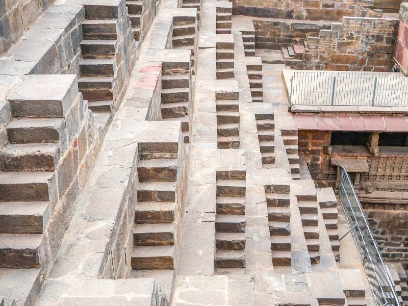 Chand Baori Stepwell, Jaipur, Rajasthan, India Stock Photo - Image of ...