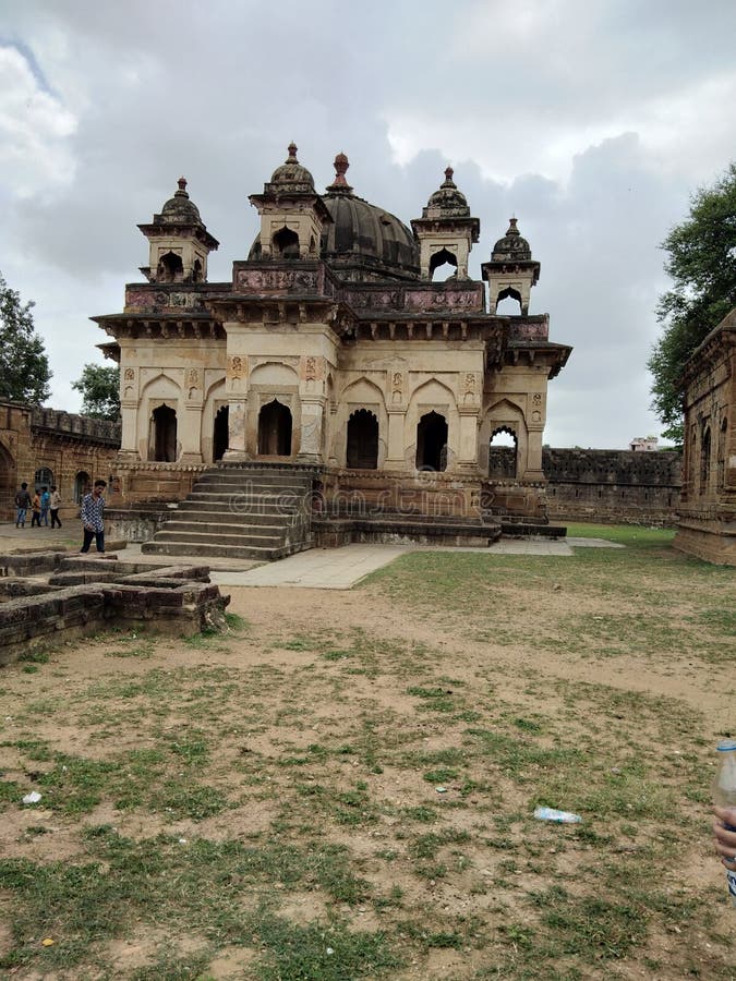 Chandrapur editorial photography. Image of fort, samadhi - 123971137