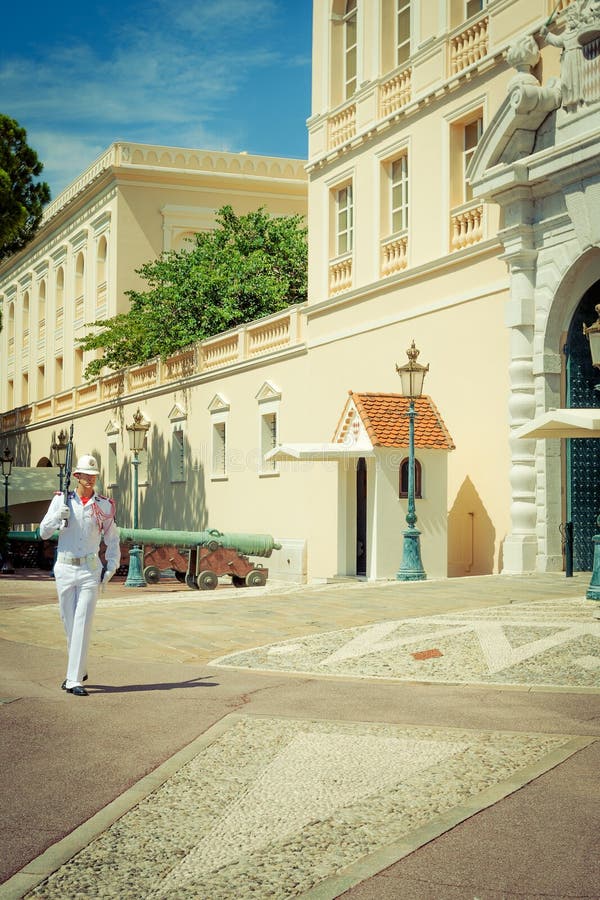 Change of guard editorial photography. Image of soldiers - 52038857