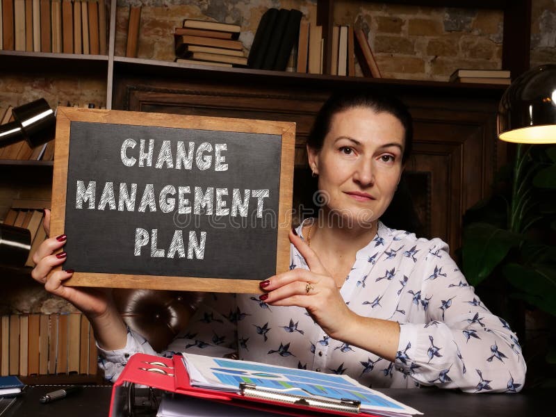 CHANGE MANAGEMENT PLAN Phrase on the Board Stock Photo - Image of price ...