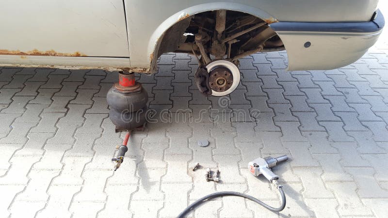 Change a wheel stock image. Image of road, breakdown - 112807059