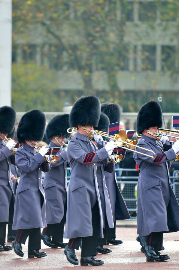 Changing of the Guard in Buckingham Palace Editorial Stock Image ...