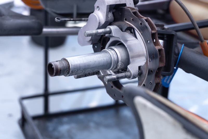 Changing a Wheel on a Racing Car Stock Photo - Image of stop, repair ...