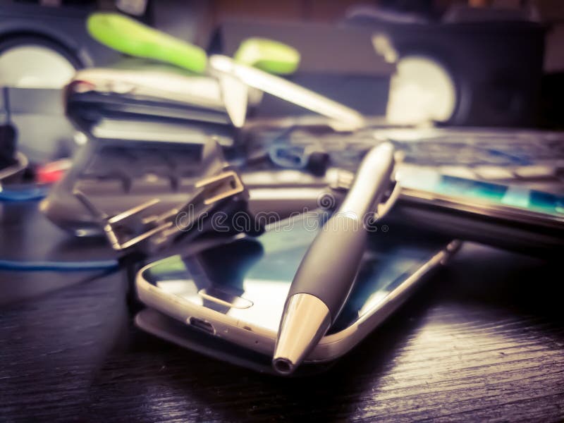 410 Computer Desktop Chaos Stock Photos - Free & Royalty-Free Stock ...