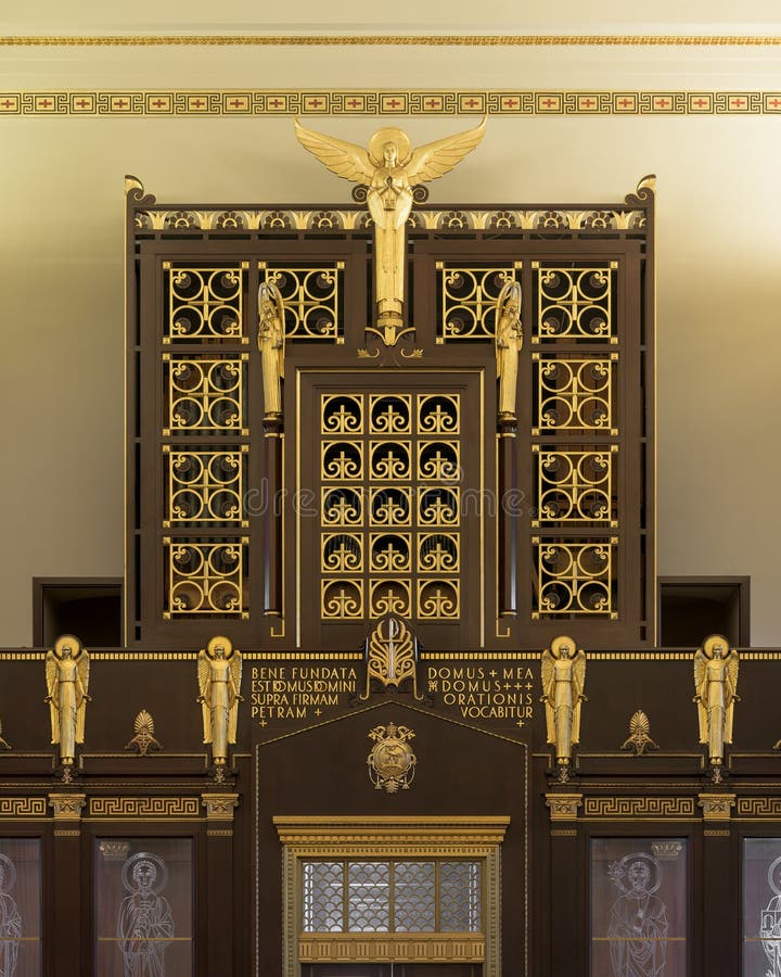 Saint Peter in Chains Cathedral of Cincinnati Editorial Image - Image ...