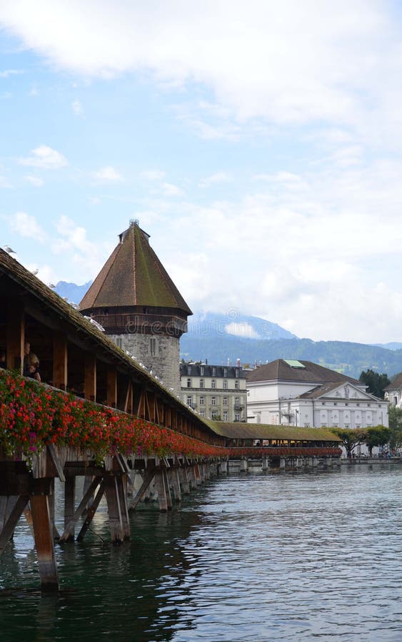 Chapel Bridge in Lucerne, Switzerland Editorial Stock Photo - Image of ...