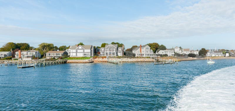 Characteristic Style Cape Cod Architecture Along Waters Edge Stock ...