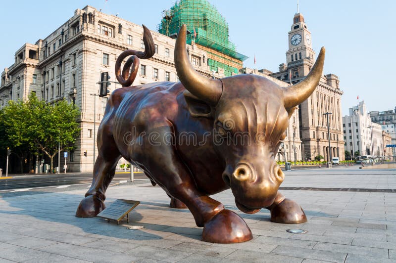 China Shanghai Bund Bull Sculpture Editorial Stock Image - Image of ...