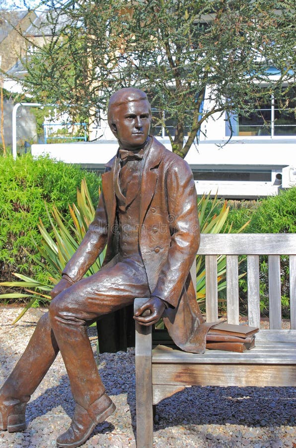 Charles Darwin Statue Outside Shrewsbury Library Editorial Stock Image ...
