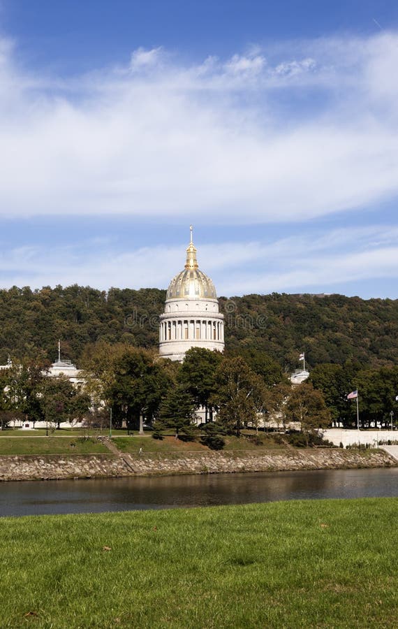 Charleston, West Virginia - State Capitol Building Stock Image - Image ...