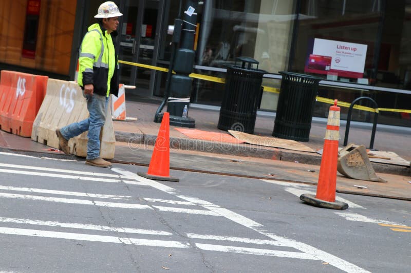 Charlotte, NC-USA March 17, 2020 Construction Crew Editorial Stock ...